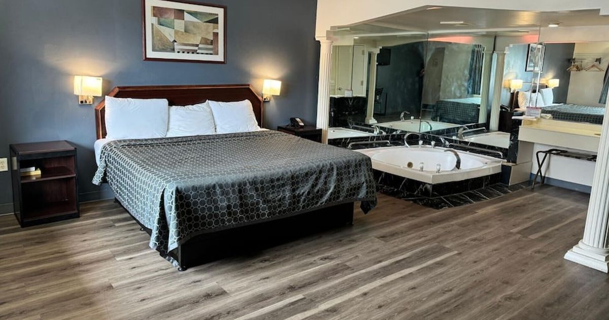 Express Inn-Rahway, Rahway | HotelsCombined