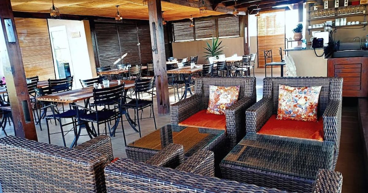 Fly Inn Madagascar Hotel - Navette Gratuite H24 - À 300m De L'aéroport ...