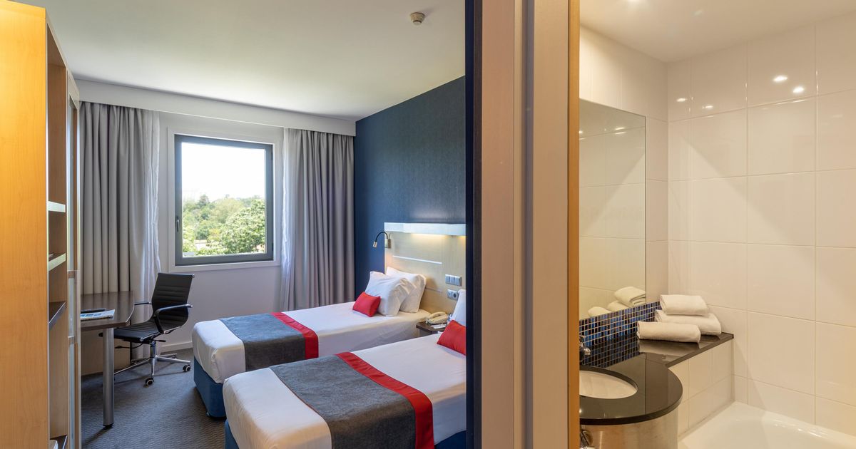 Holiday Inn Express Porto - Exponor By IHG from $65. Porto Hotel Deals ...