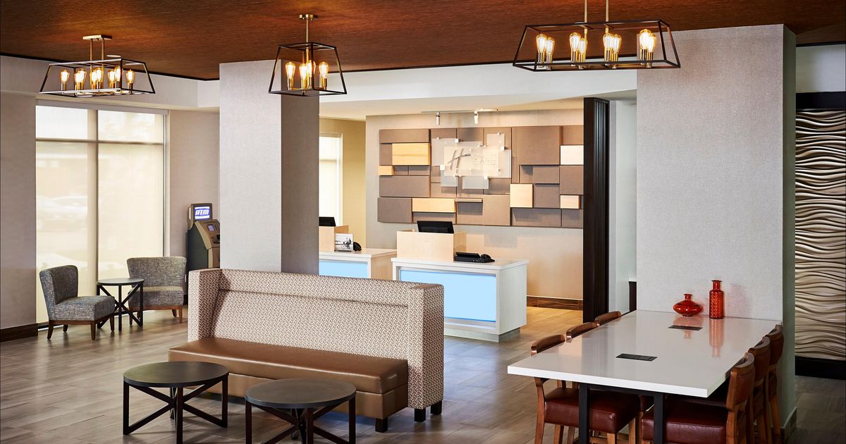 Holiday Inn Express & Suites Brantford by IHG from $90. Brantford Hotel ...