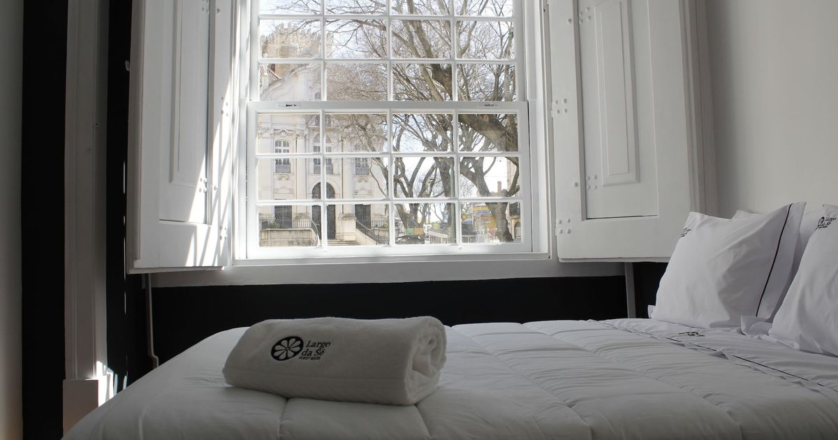Largo da Sé - HOrigem from $43. Lisbon Hotel Deals & Reviews - KAYAK