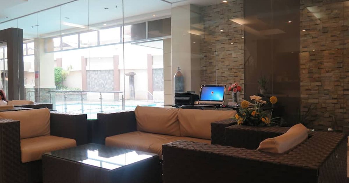 Circle Inn - Iloilo City Center, Iloilo City | HotelsCombined
