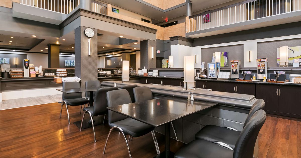 Best Western Plus Village Park Inn ab 71 €. Hotels in Calgary - KAYAK