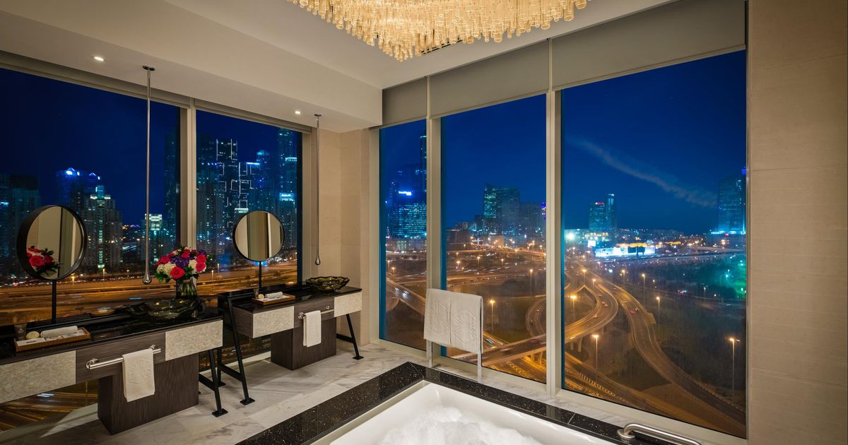 Taj Jumeirah Lakes Towers à partir de 72 €. Hôtels à Dubaï - KAYAK