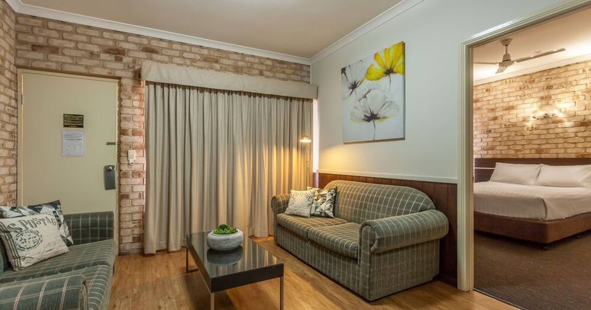 Highlander Motor Inn from $89. Toowoomba Hotel Deals & Reviews - KAYAK