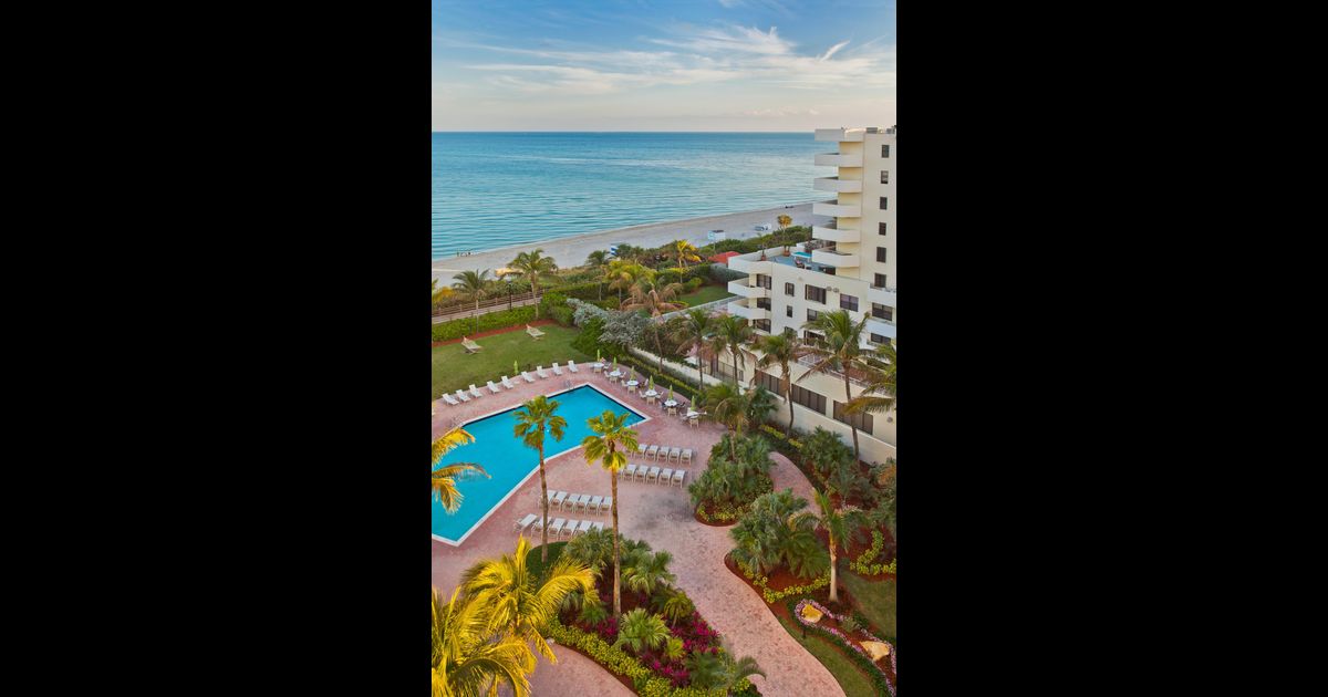 Holiday Inn Miami Beach-Oceanfront in Miami Beach, the United States ...