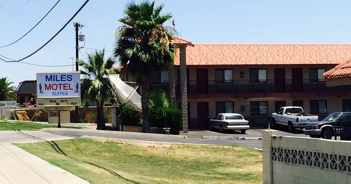 Miles Motel from $81. Mesa Hotel Deals & Reviews - KAYAK