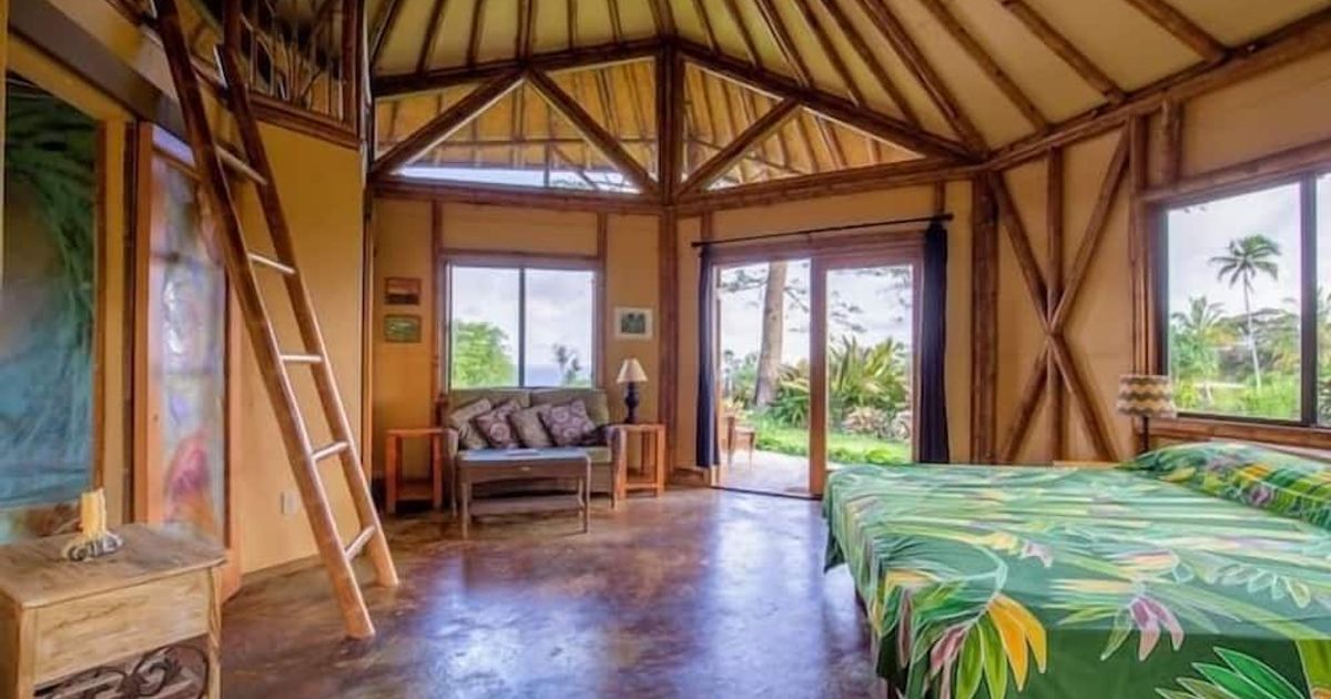 Kalani Oceanside Retreat from $126. Pahoa Hotel Deals & Reviews - KAYAK