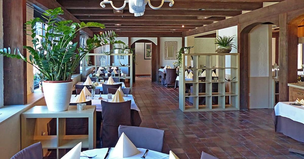 Hotel-Restaurant Schwyzerhuesli à partir de 62 €. Hôtels à Viernheim ...