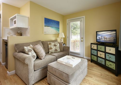 Breezeway Boutique Hotel from $145. Westerly Hotel Deals & Reviews - KAYAK