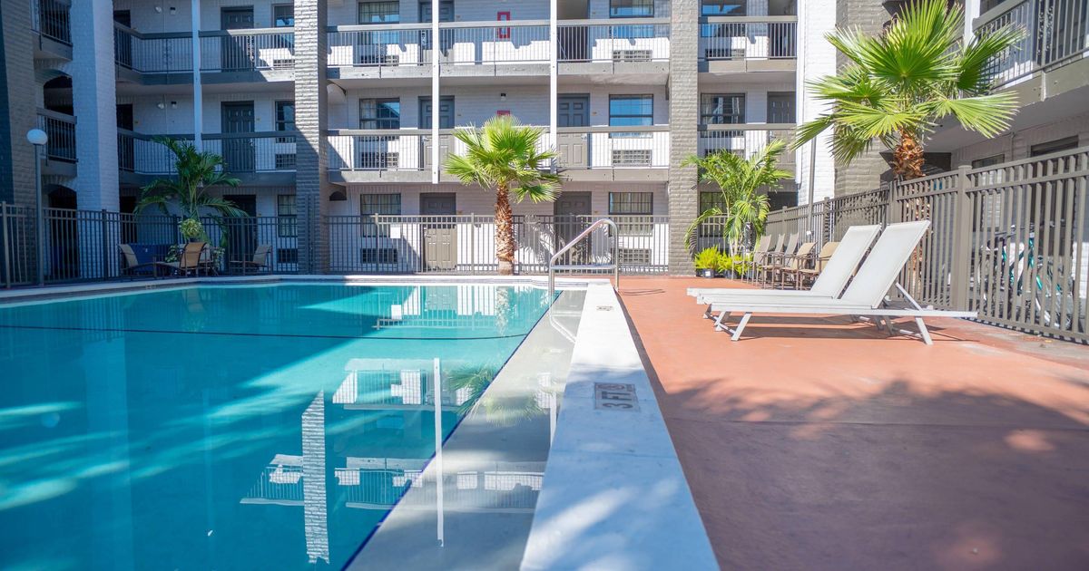 Rodeway Inn Near Ybor City - Casino from $60. Tampa Hotel Deals ...
