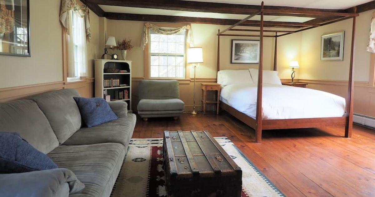 The Featherbed Inn from $222. Waitsfield Hotel Deals & Reviews - KAYAK