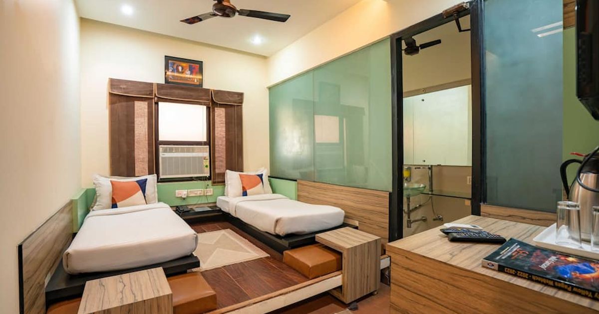 Zostel Delhi £7. New Delhi Hotel Deals & Reviews - KAYAK