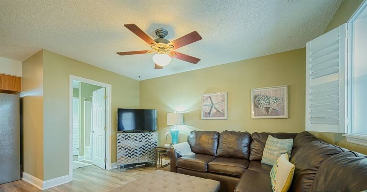 Windy Hill Villa 1 - Beach Barnacle from $91. North Myrtle Beach Hotel ...