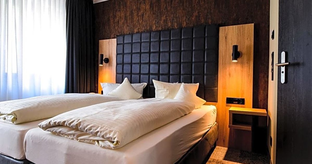 Hotel Roter Löwe from $146. Ulm Hotel Deals & Reviews - KAYAK