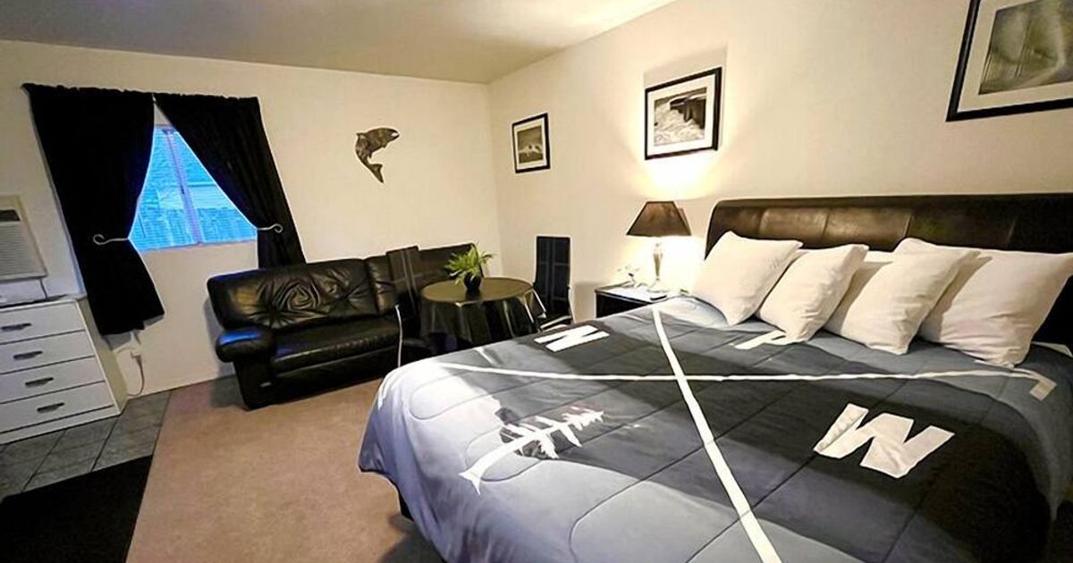 Cascade Motel from $143. Cascade Locks Hotel Deals & Reviews - KAYAK