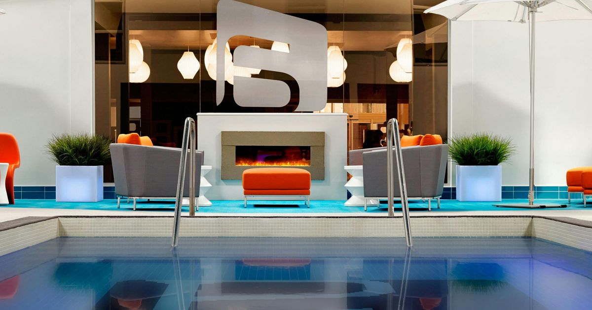 Aloft Calgary University C$ 100 (C̶$̶ ̶2̶1̶3̶). Calgary Hotel Deals ...