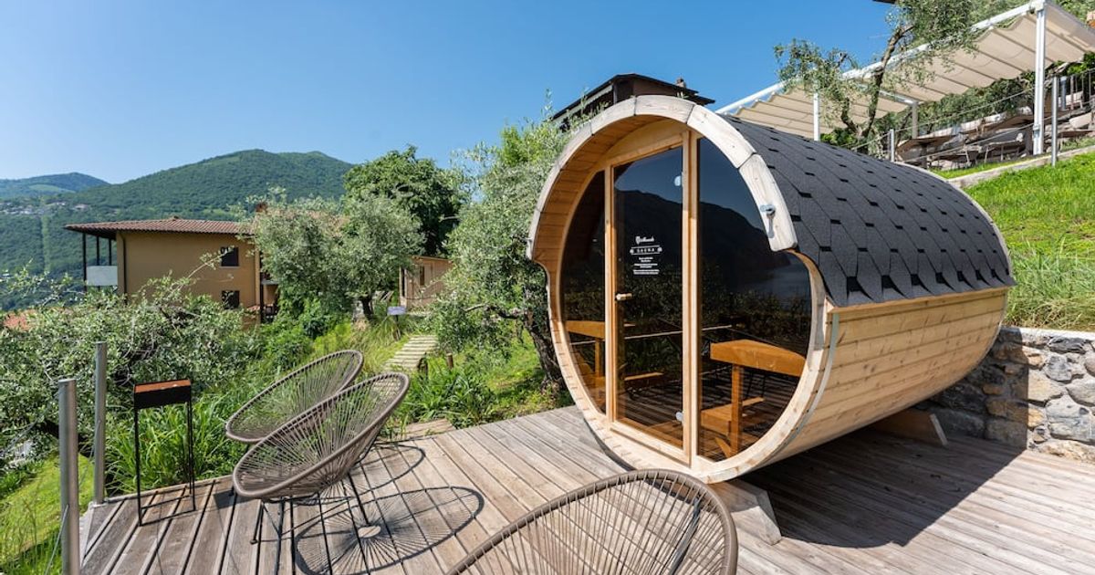 Hotel Miranda, Riva di Solto | HotelsCombined