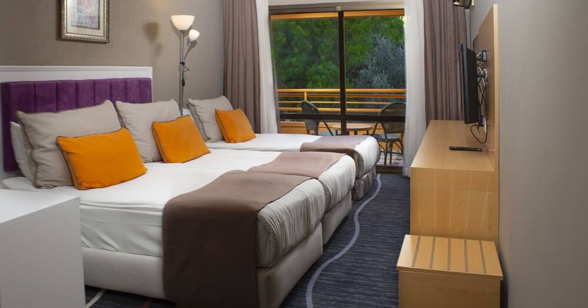 Suhan Seaport Hotel, Kusadasi | SWOODOO