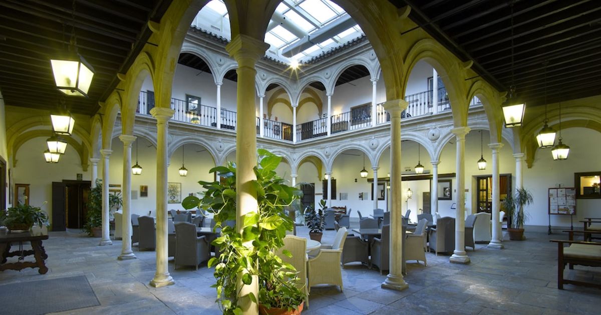 Parador de Ubeda desde 71 €. Hoteles en Úbeda - KAYAK