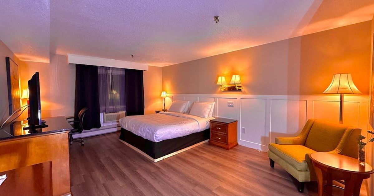 Presque Isle Hotel, Presque Isle | HotelsCombined