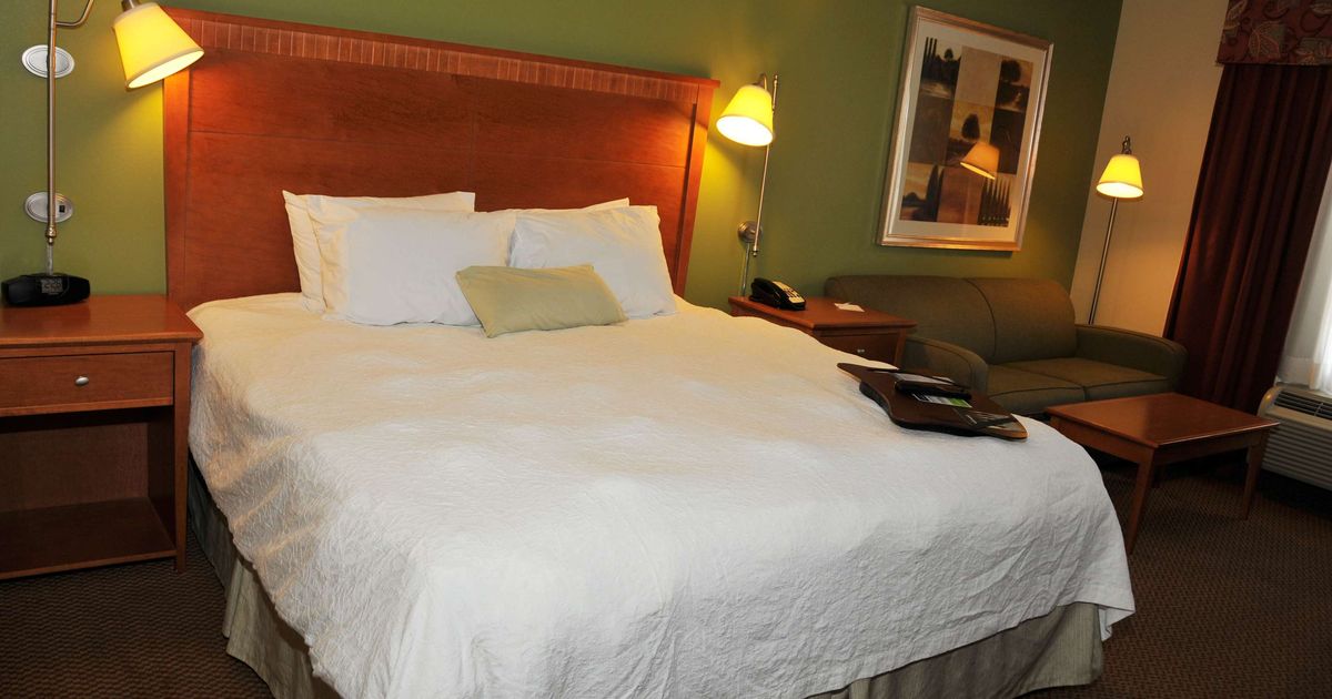 Hampton Inn Clinton from $105. Clinton Hotel Deals & Reviews - KAYAK