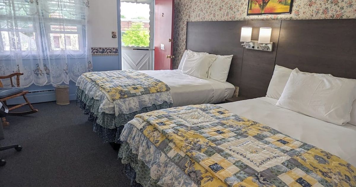 Bennington Motor Inn from $106. Bennington Hotel Deals & Reviews - KAYAK