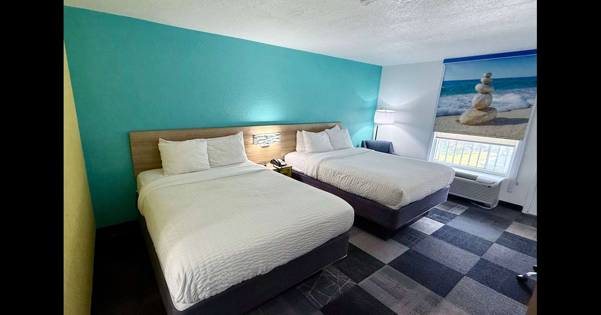Days Inn By Wyndham Eglin Afb in Niceville, the United States from $52 ...