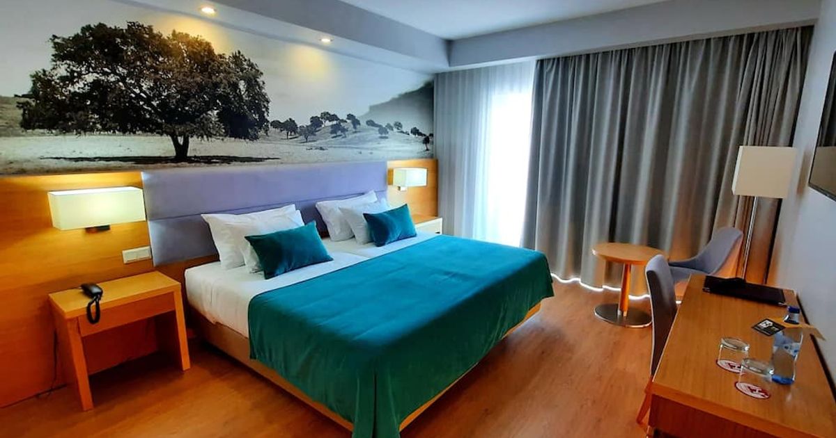 Bejaparque Hotel $102. Beja Hotel Deals & Reviews - KAYAK