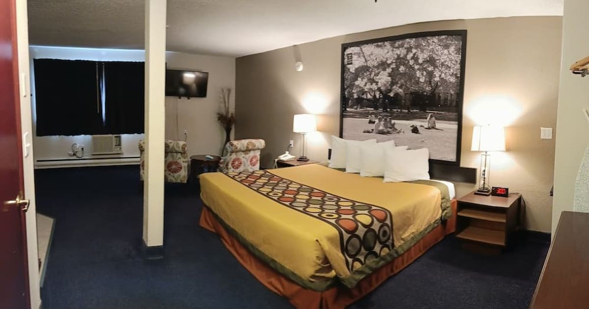 Sutton Suites Hotel desde $429 ($̶3̶,̶3̶9̶3̶). SeaTac Hoteles - KAYAK
