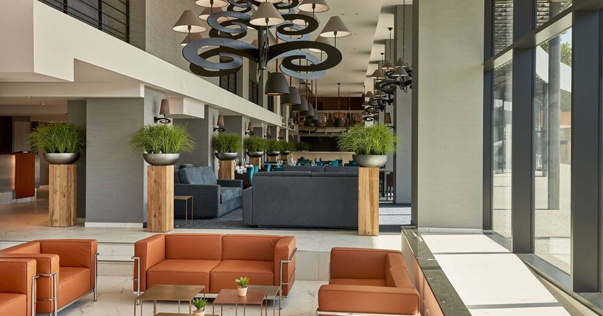 Van der Valk Hotel Liège Congres £76. Liège Hotel Deals & Reviews - KAYAK