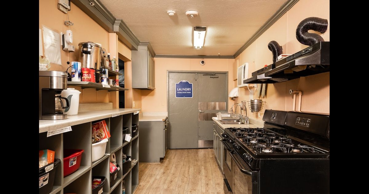 Bungalows Hostel in Las Vegas, the United States from $23: Deals ...