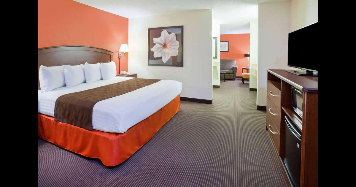AmericInn by Wyndham Ironwood in Ironwood, the United States from $126 ...