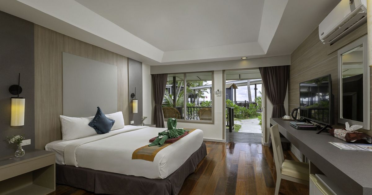 Nakara Long Beach Resort from $43. Ko Lanta Hotel Deals & Reviews - KAYAK