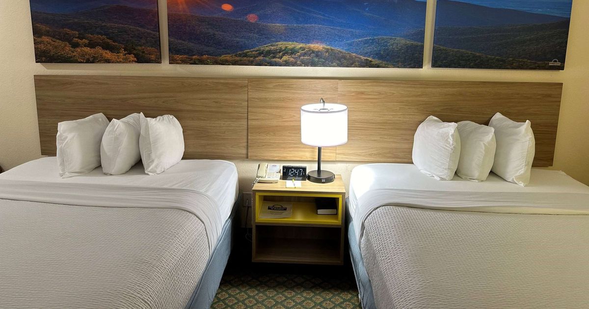 Days Inn & Suites by Wyndham Eunice from $76. Eunice Hotel Deals ...