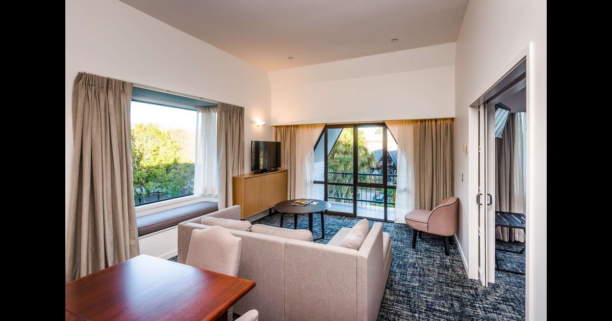 Chateau on the Park, a Doubletree by Hilton hotel in Christchurch, in ...