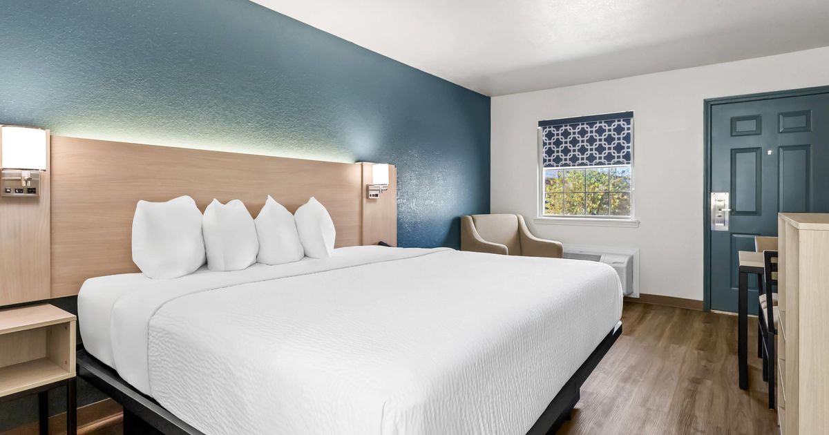Rodeway Inn Muskogee £47. Muskogee Hotel Deals & Reviews - KAYAK
