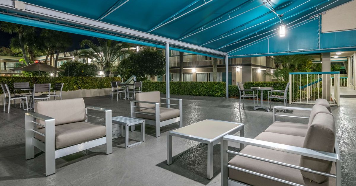 Best Western Downtown Stuart £65. Stuart Hotel Deals & Reviews - KAYAK