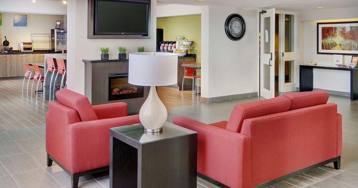 Comfort Inn Brandon £49. Brandon Hotel Deals & Reviews - KAYAK