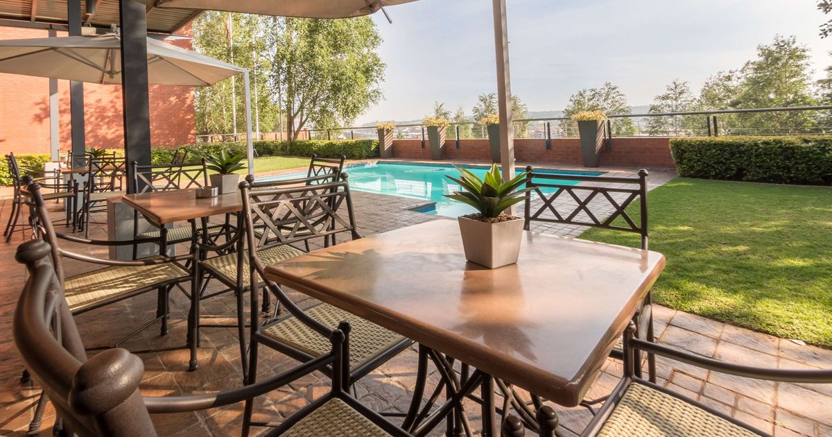 Road Lodge Centurion £37. Centurion Hotel Deals & Reviews - KAYAK