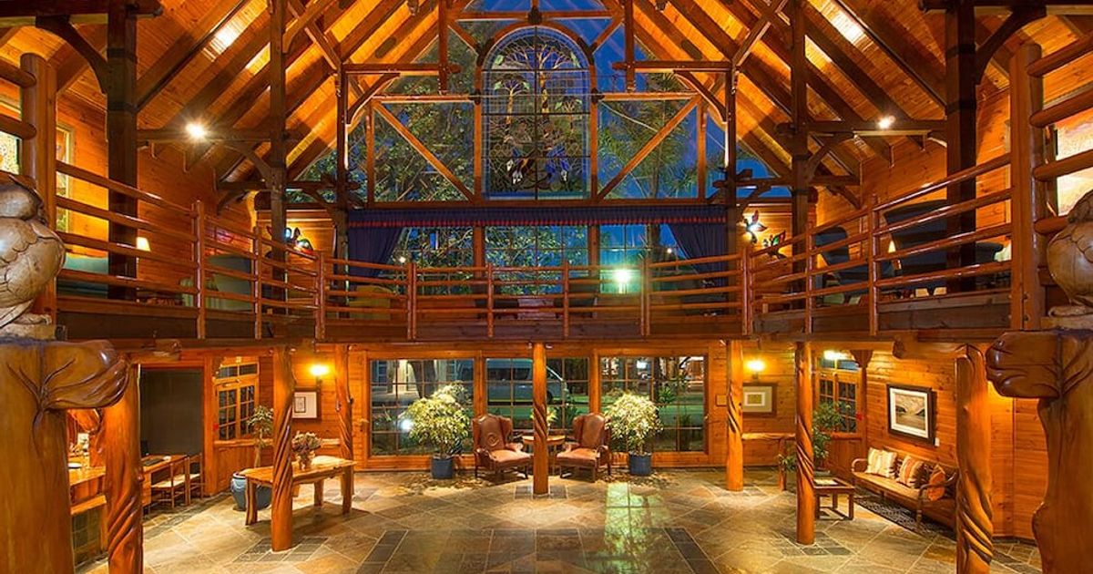 Knysna Log-Inn Hotel from $78. Knysna Hotel Deals & Reviews - KAYAK