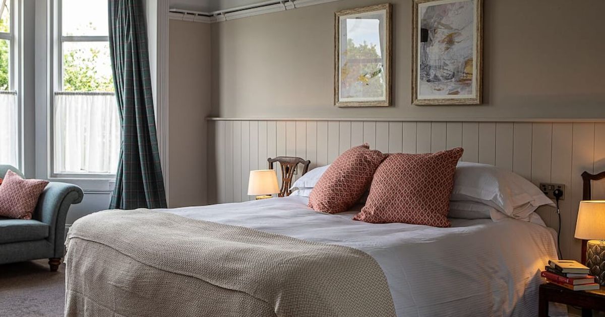 Burrator Inn £66. Yelverton Hotel Deals & Reviews - KAYAK