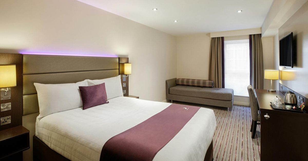 Premier Inn Wolverhampton City Centre £46. Wolverhampton Hotel Deals ...