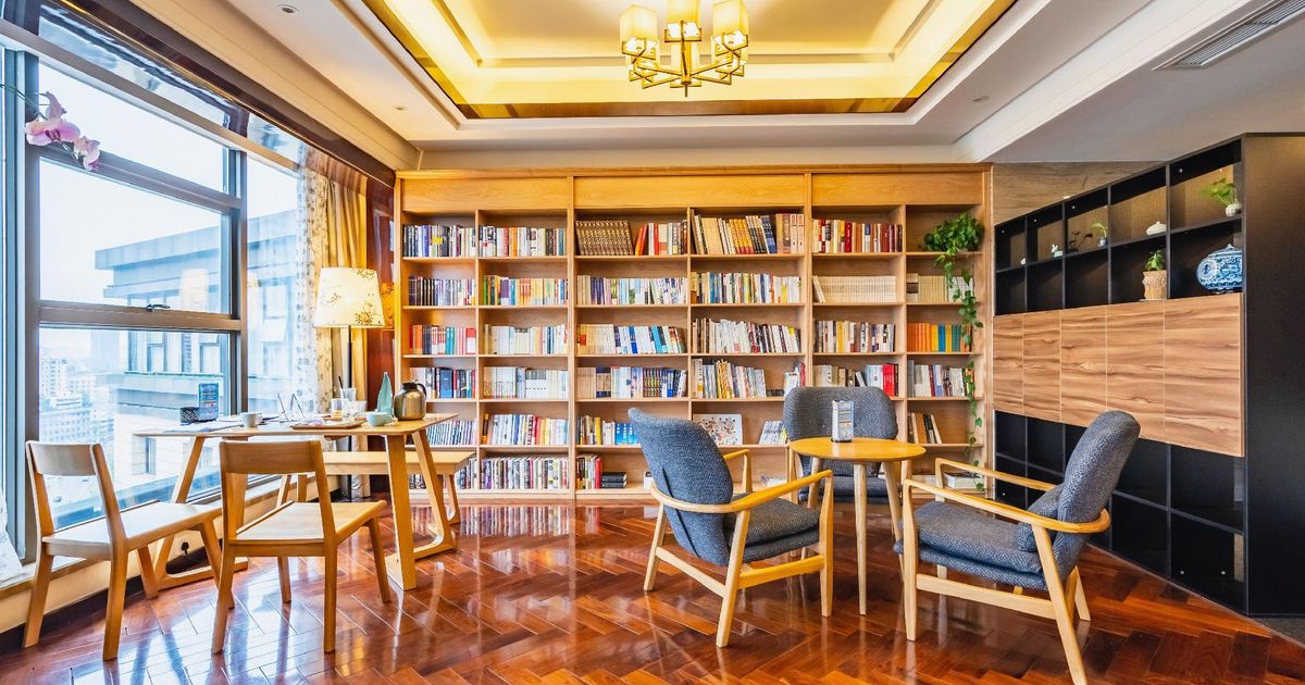 Chengdu Rongtong Jinhe Hotel from $53. Chengdu Hotel Deals & Reviews ...