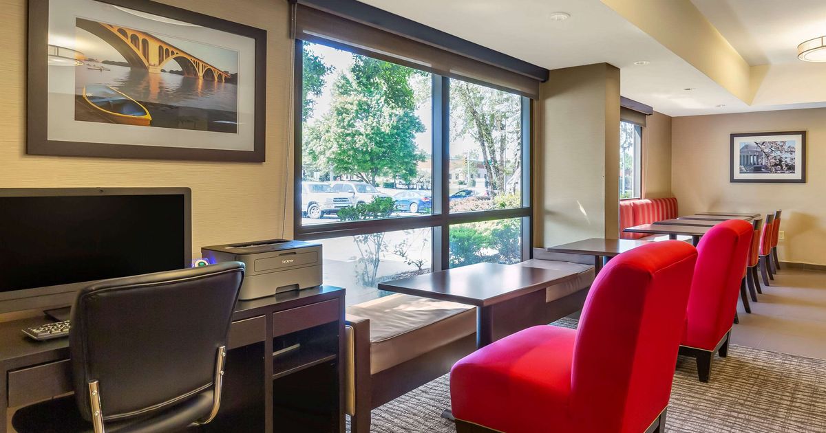 Comfort Inn Quantico from $97. Stafford Hotel Deals & Reviews - KAYAK