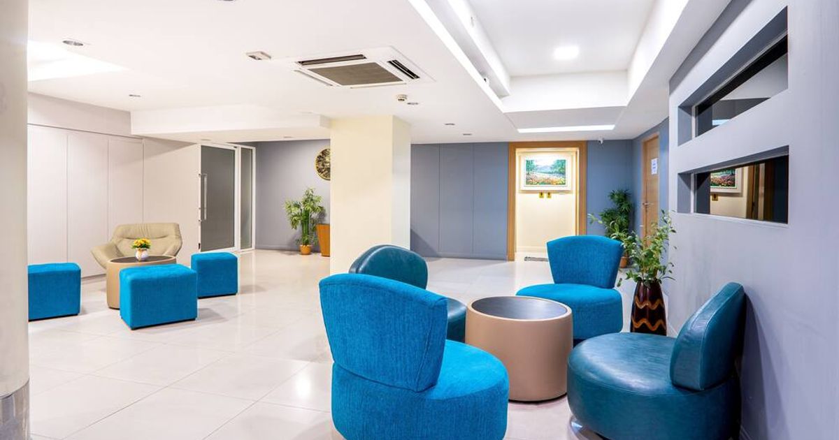 Grand Alpine Hotel £14. Bangkok Hotel Deals & Reviews - KAYAK