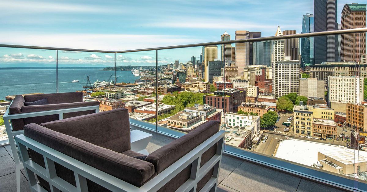 Embassy Suites by Hilton Seattle Downtown Pioneer Square from ₱10,261 ...