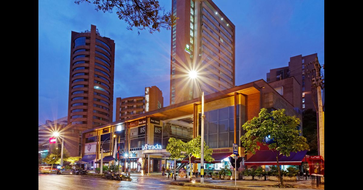 Ofertas, opiniones e imágenes de Holiday Inn Express & Suites Medellin ...