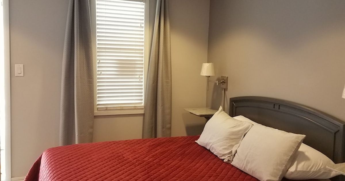 Riverside Motel from $54. Helper Hotel Deals & Reviews - KAYAK