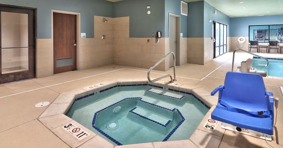 Holiday Inn Express & Suites Albuquerque East By IHG from $118 ...